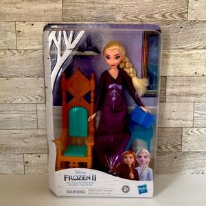 Mattel | Toys | Disney Frozen Ii Elsa S Throne Set | Poshmark